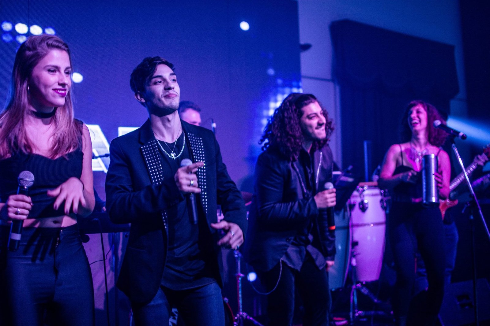 Contratar a RADAR al: 011 5452-1766 / Bandas de Covers